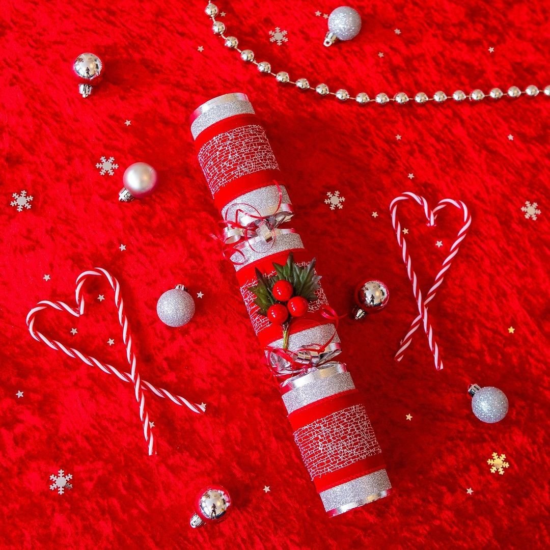 10 Velvet Red Christmas Must-Haves | Time for Creatives