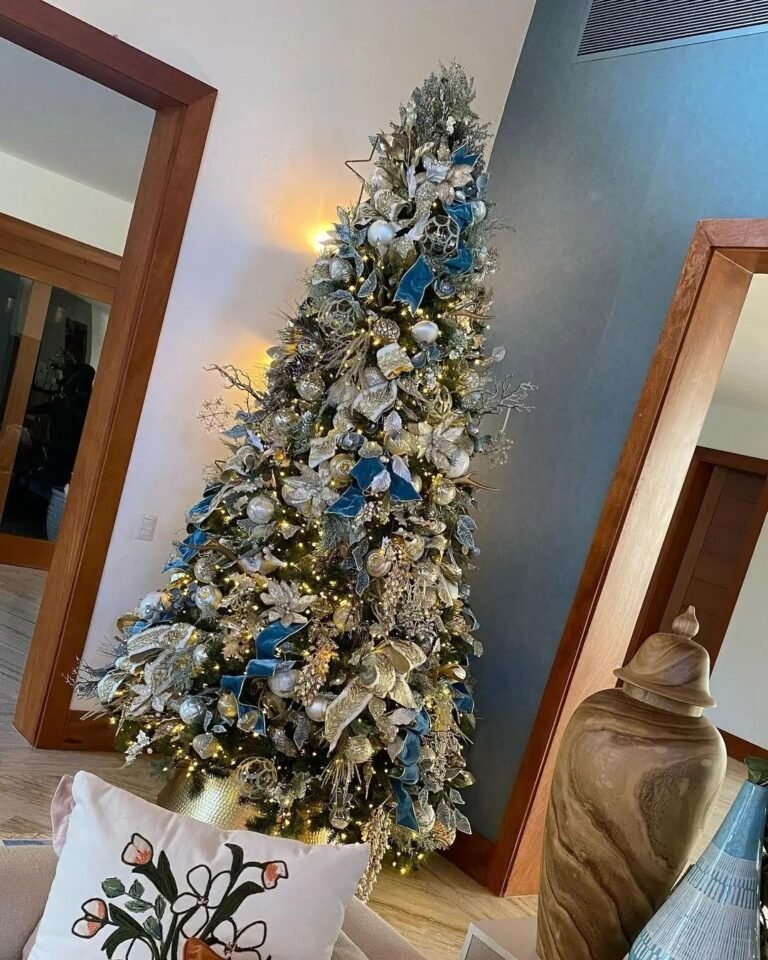 10 Blue Velvet Ribbon Christmas Tree | Time for Creatives